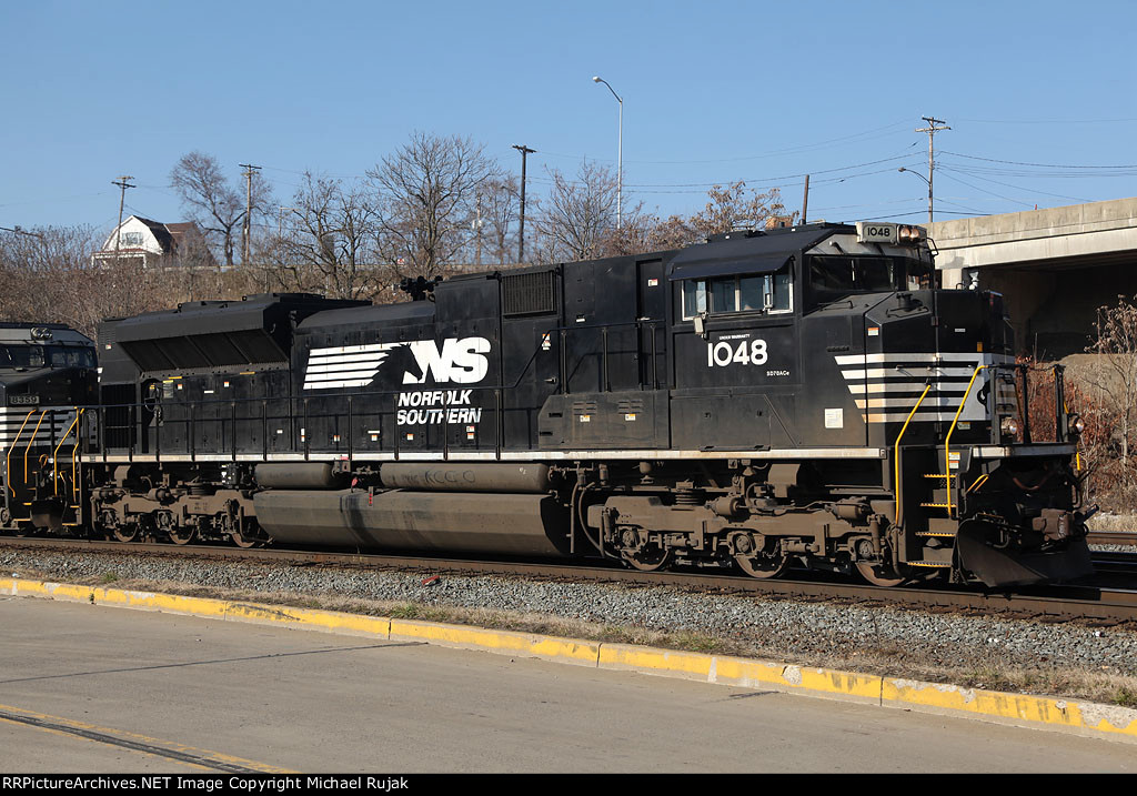 NS 1048